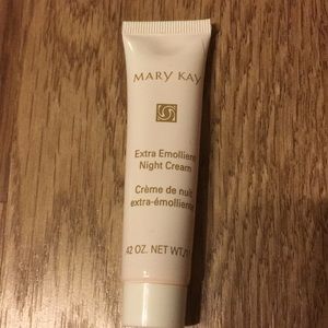 Mary Kay | Other | Mary Kay Extra Emollient Night Cream Sample Size ...